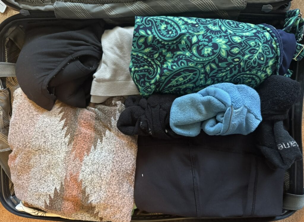 Packing List for Traveling With Toddlers (Carry-On Only as a Solo Parent)